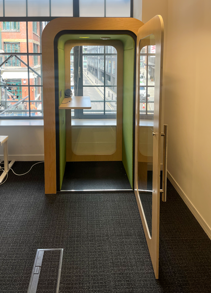 Dapapod stand, sit office pod